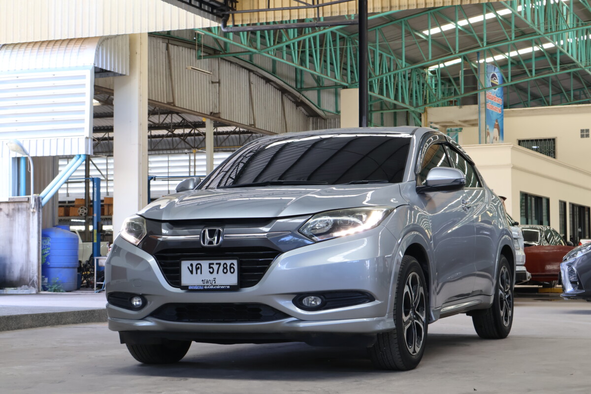 » HR-V 1.8 E Limited (5786)rungniran.co.th